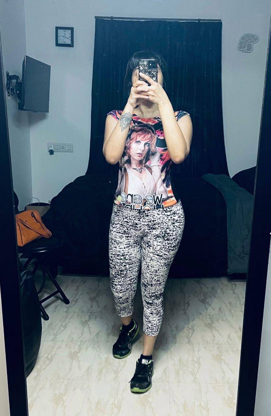 Ameya 🤤 | Scrolller