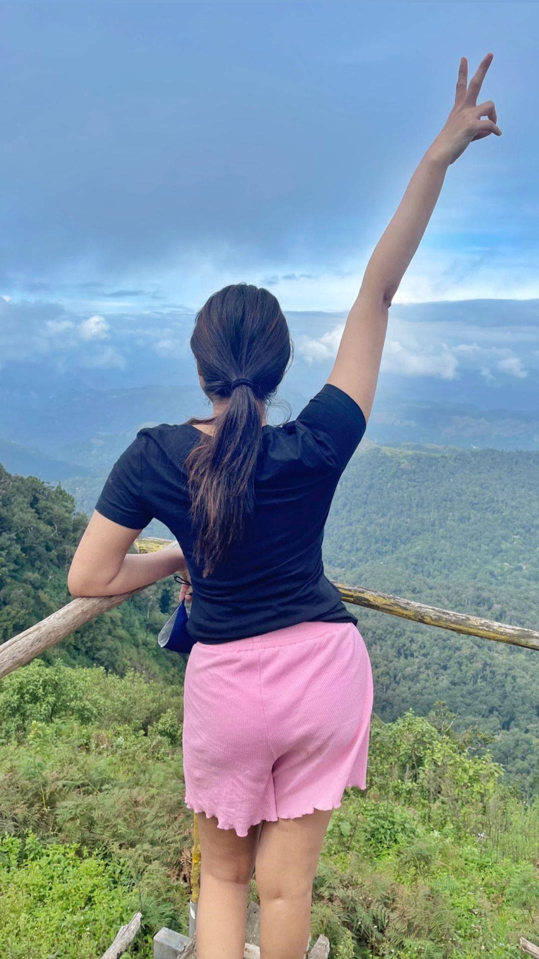 Ameya 🍑 | Scrolller