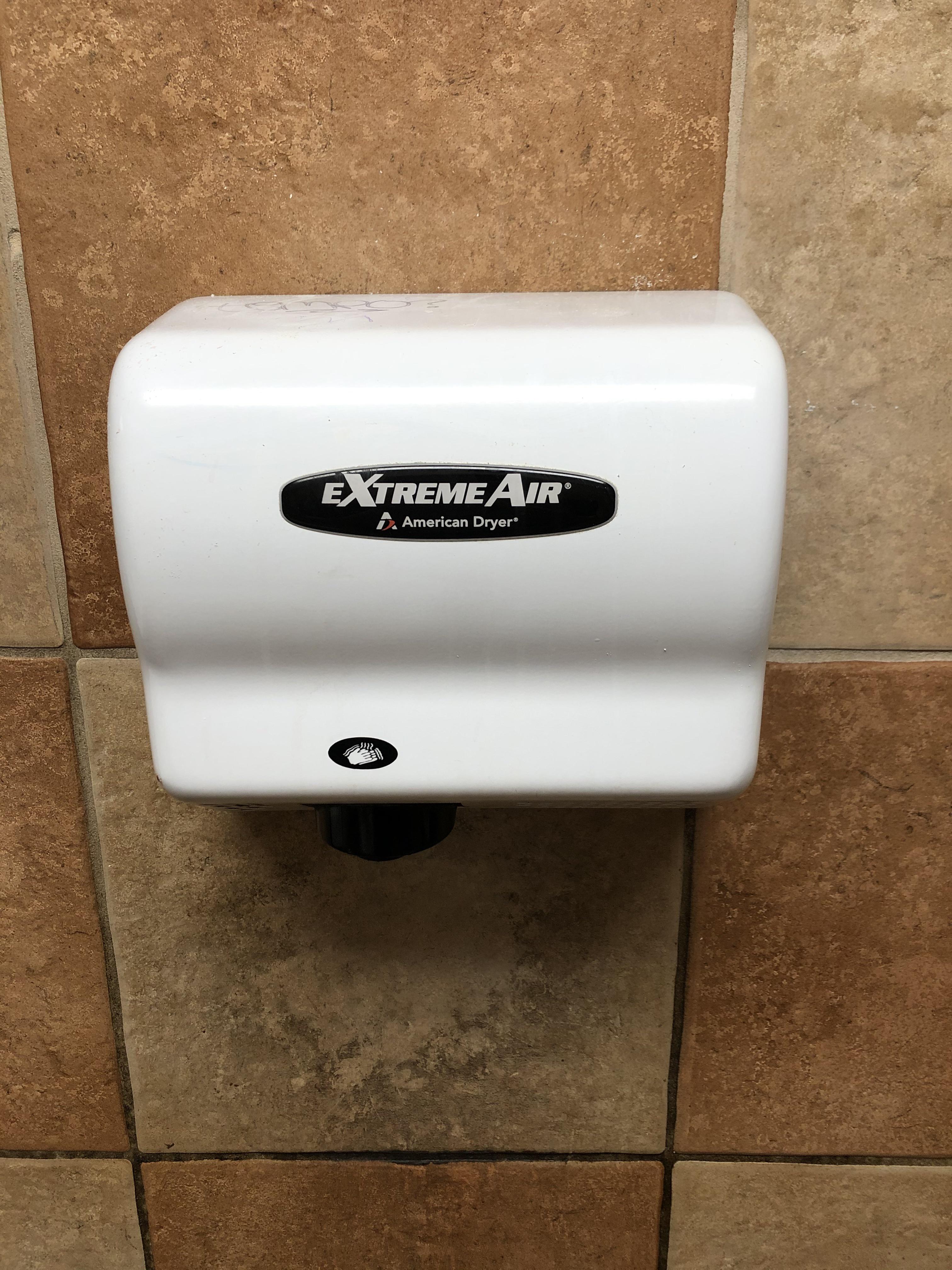 An American Dryer eXtremeAir GXT at Shell/Circle K in Darien, IL. | Scrolller