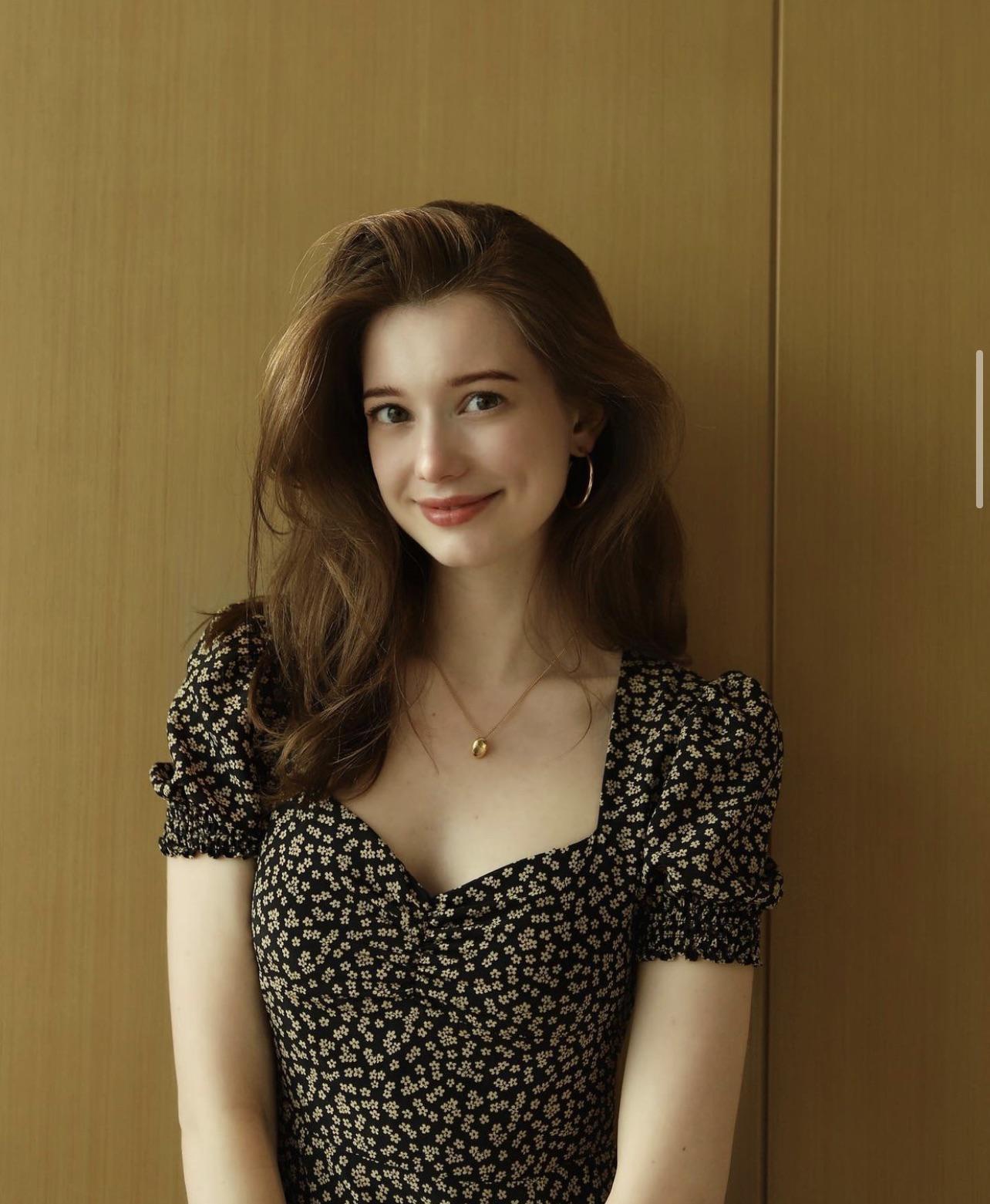 Anastasia Cebulska [irtr] | Scrolller