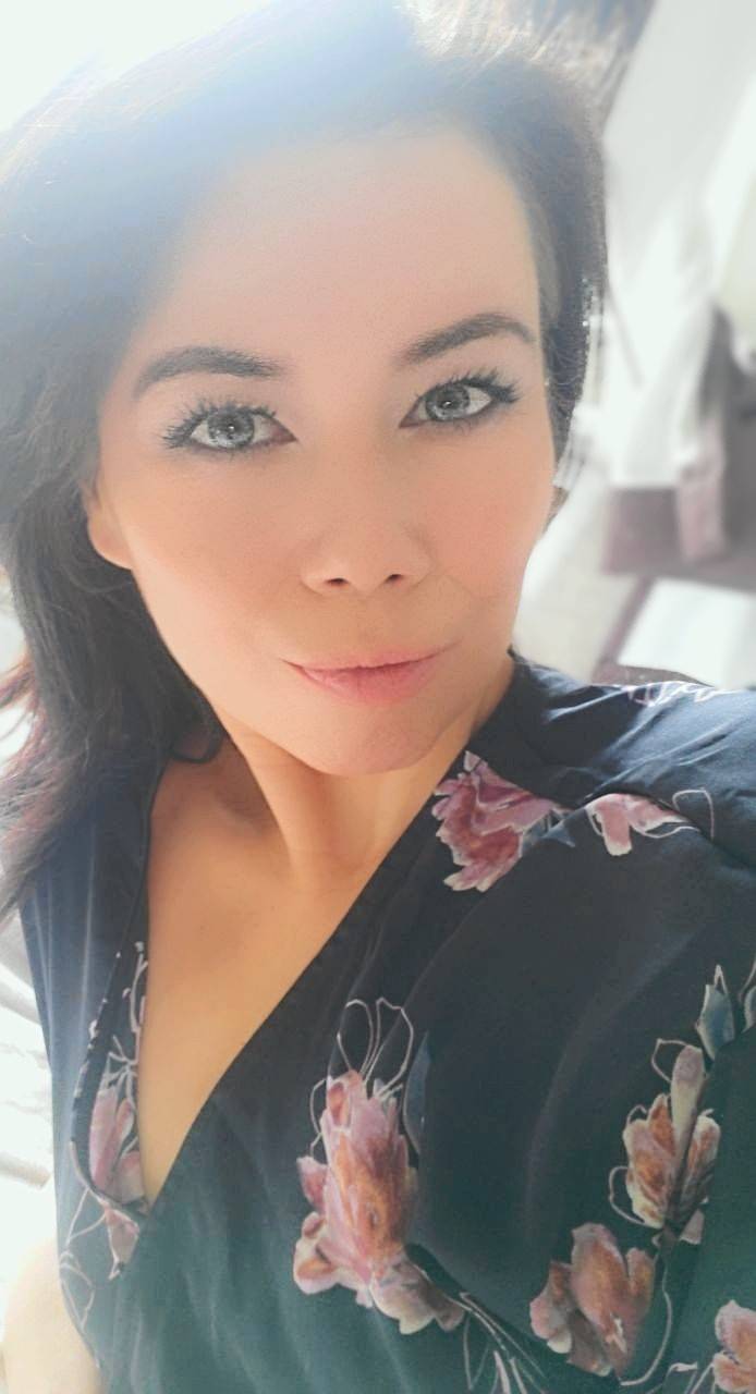 Angel face. Devil thoughts. 💋 | Scrolller