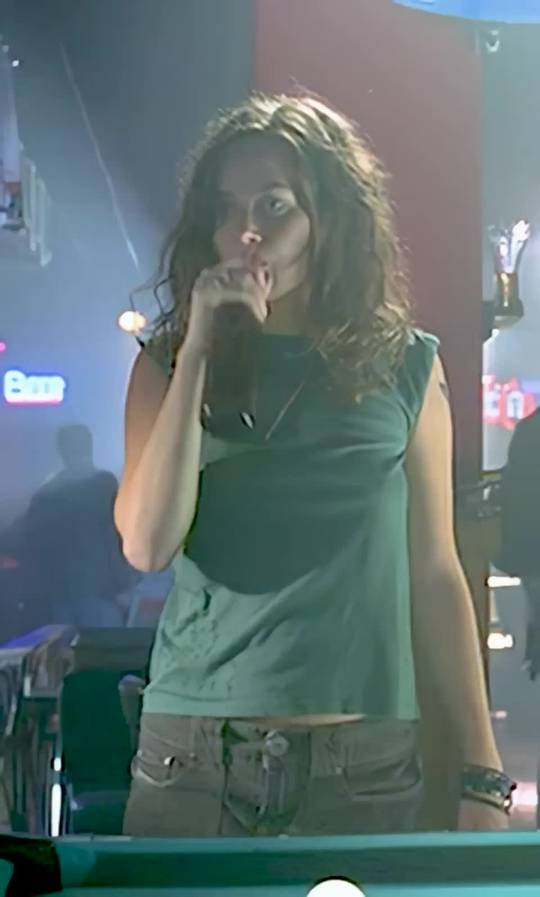 Anna Friel - Niagara Motel (2005) | Scrolller