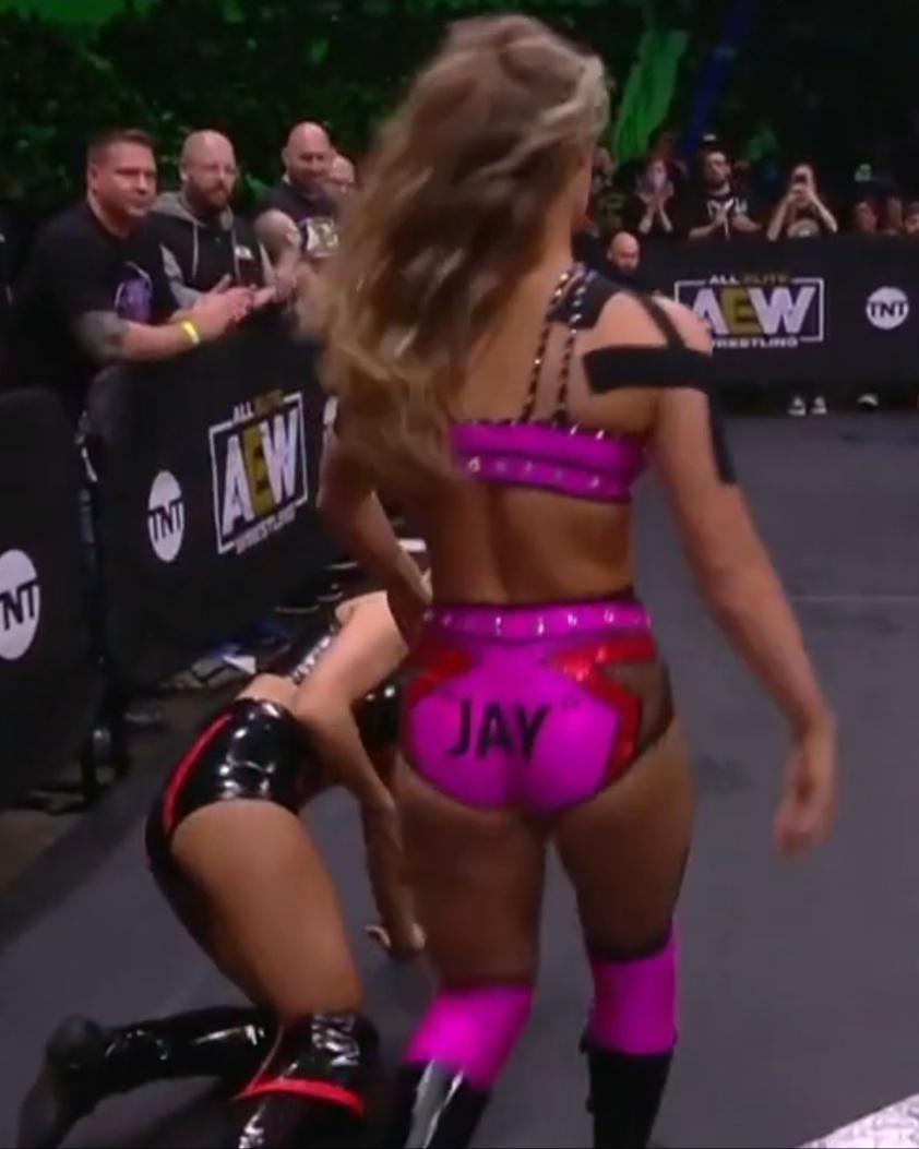 Anna Jay😍🍑🍑 | Scrolller