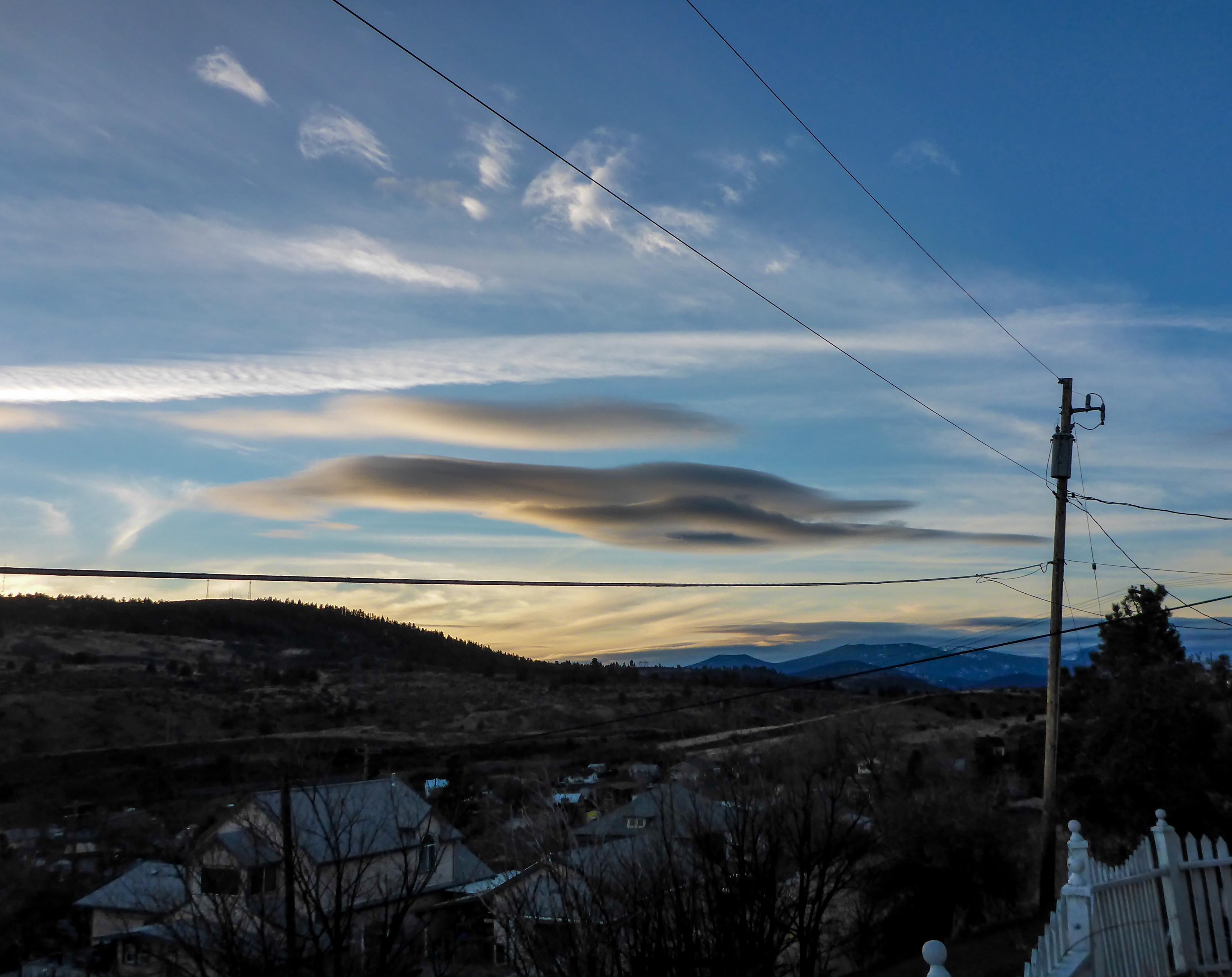 Another Cool Cloud, Southern Oregon, US | Scrolller
