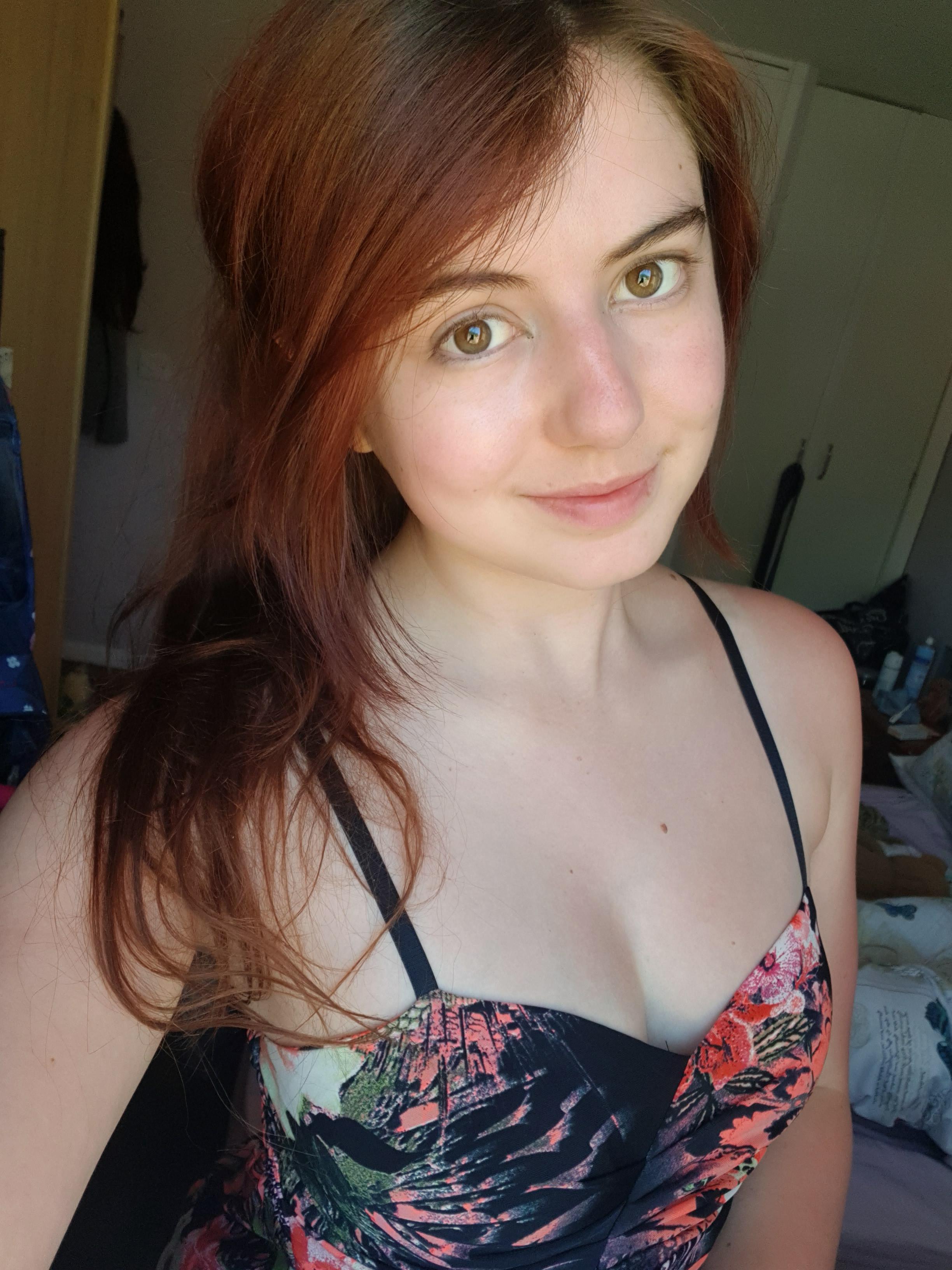 Another hot bank holiday ☀️ (no makeup) | Scrolller