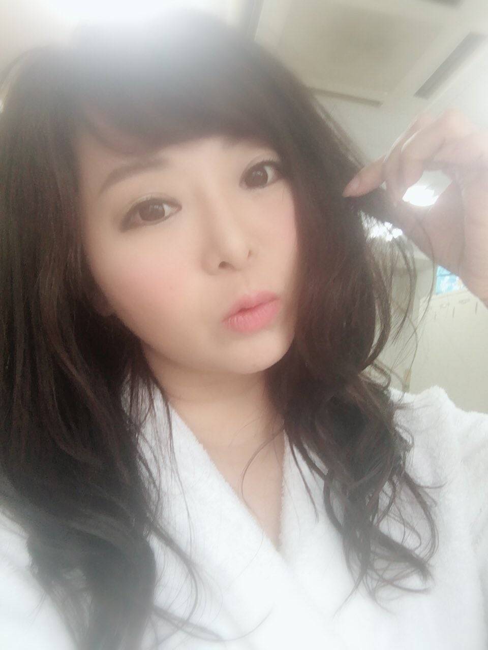 Another hot selfie | Scrolller