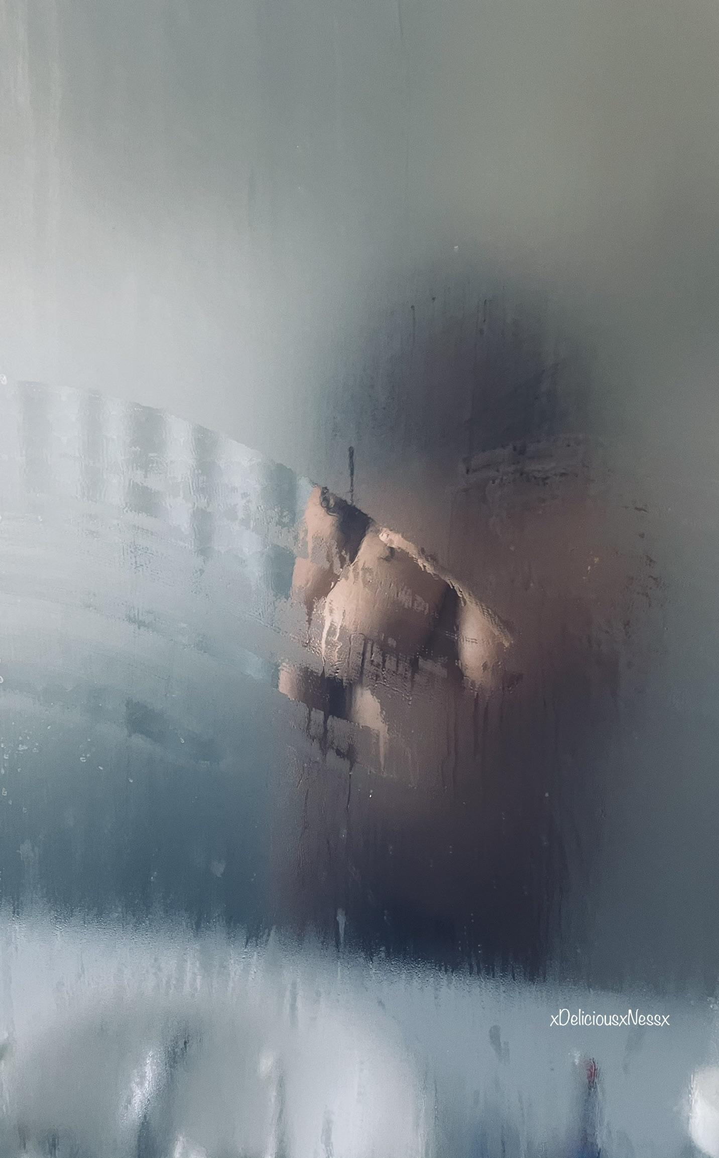 Another lap around the sun today, hopefully still fuckable. | Scrolller