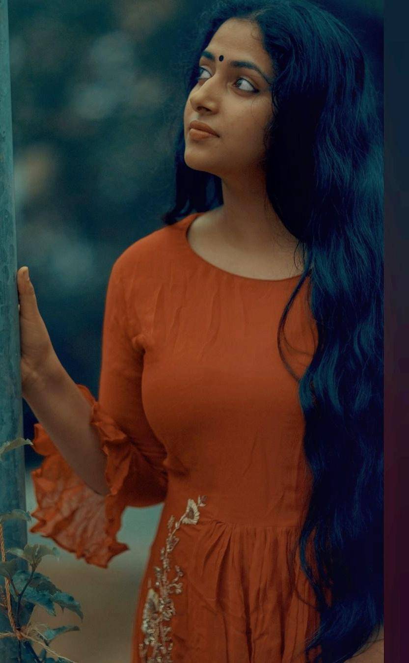 Anu sithara ️ | Scrolller