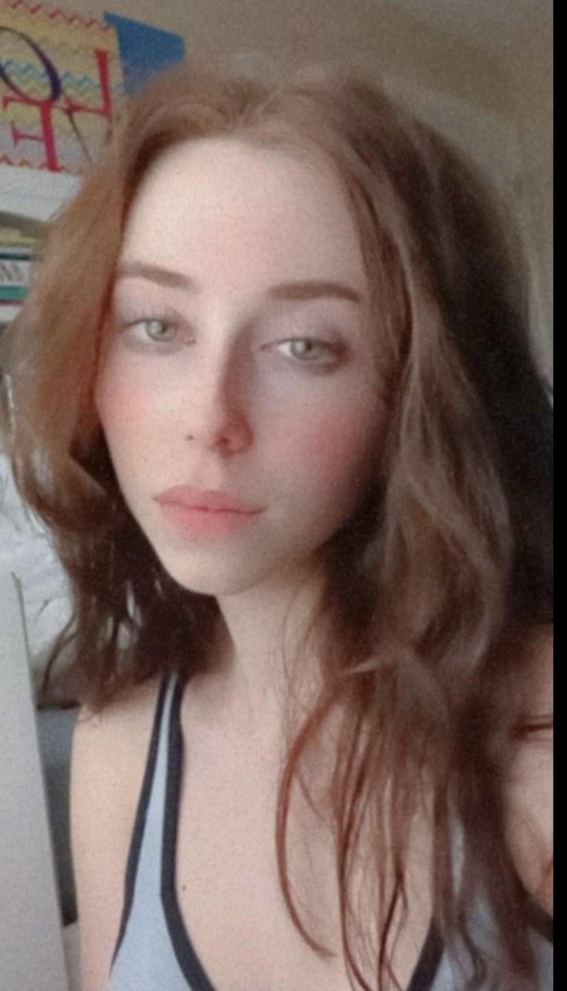 Any BBC that wanna trib her? Cock or cum, DM me | Scrolller