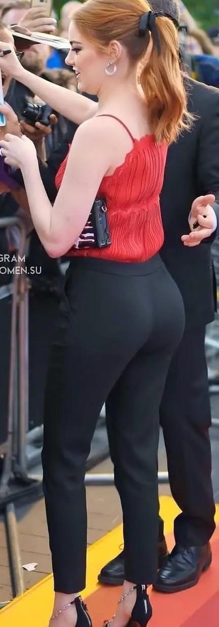 Any Emma slaves out there? Edging rn 😅 | Scrolller