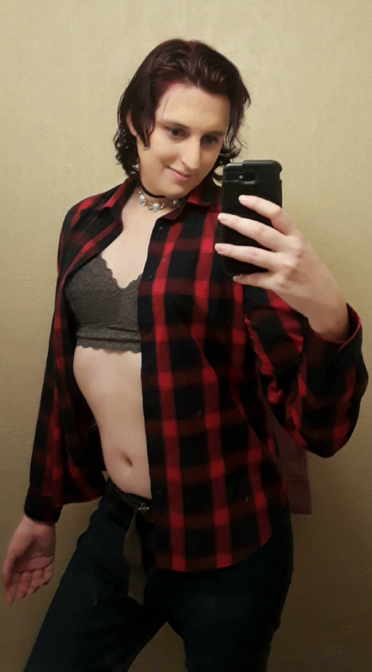 Any Love For A Soft Butch Girl Scrolller