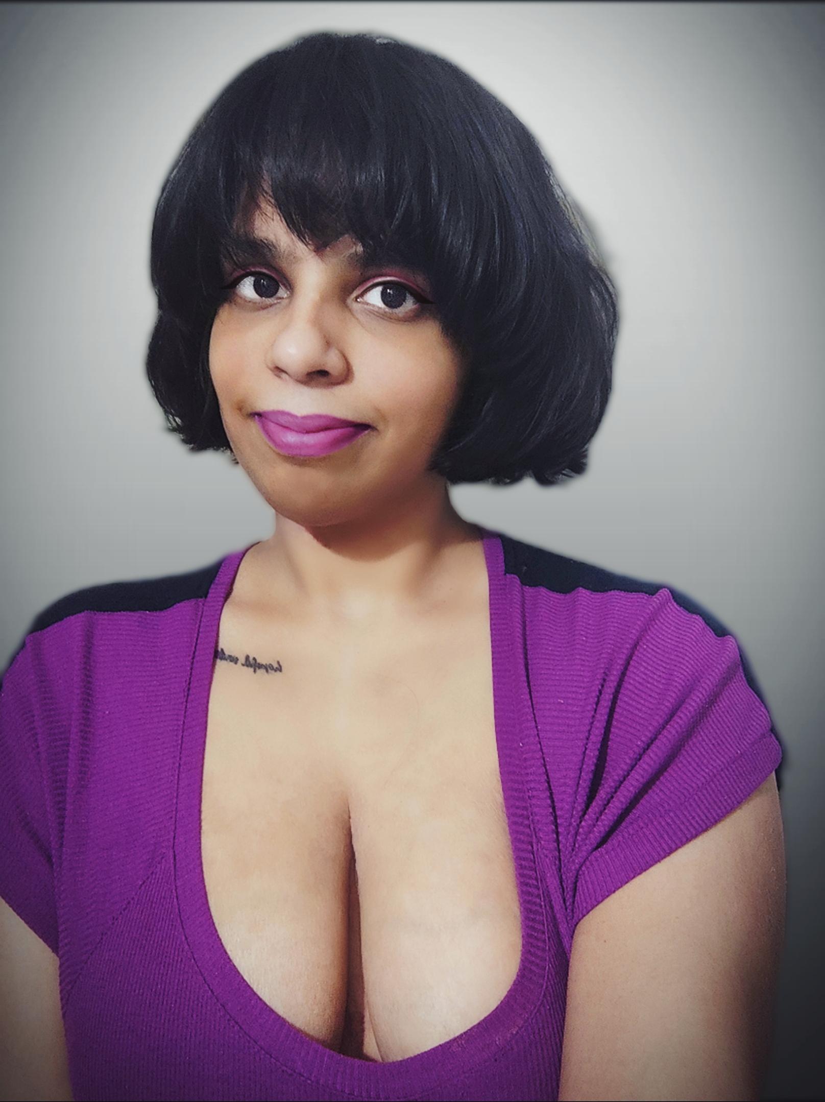 Any love for short-haired gals here? 😔 (Over 18+) | Scrolller