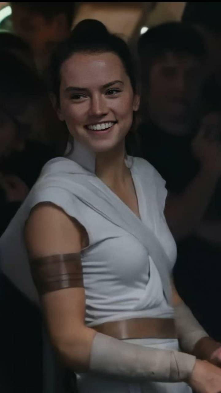 Any star wars fans for Daisy? | Scrolller