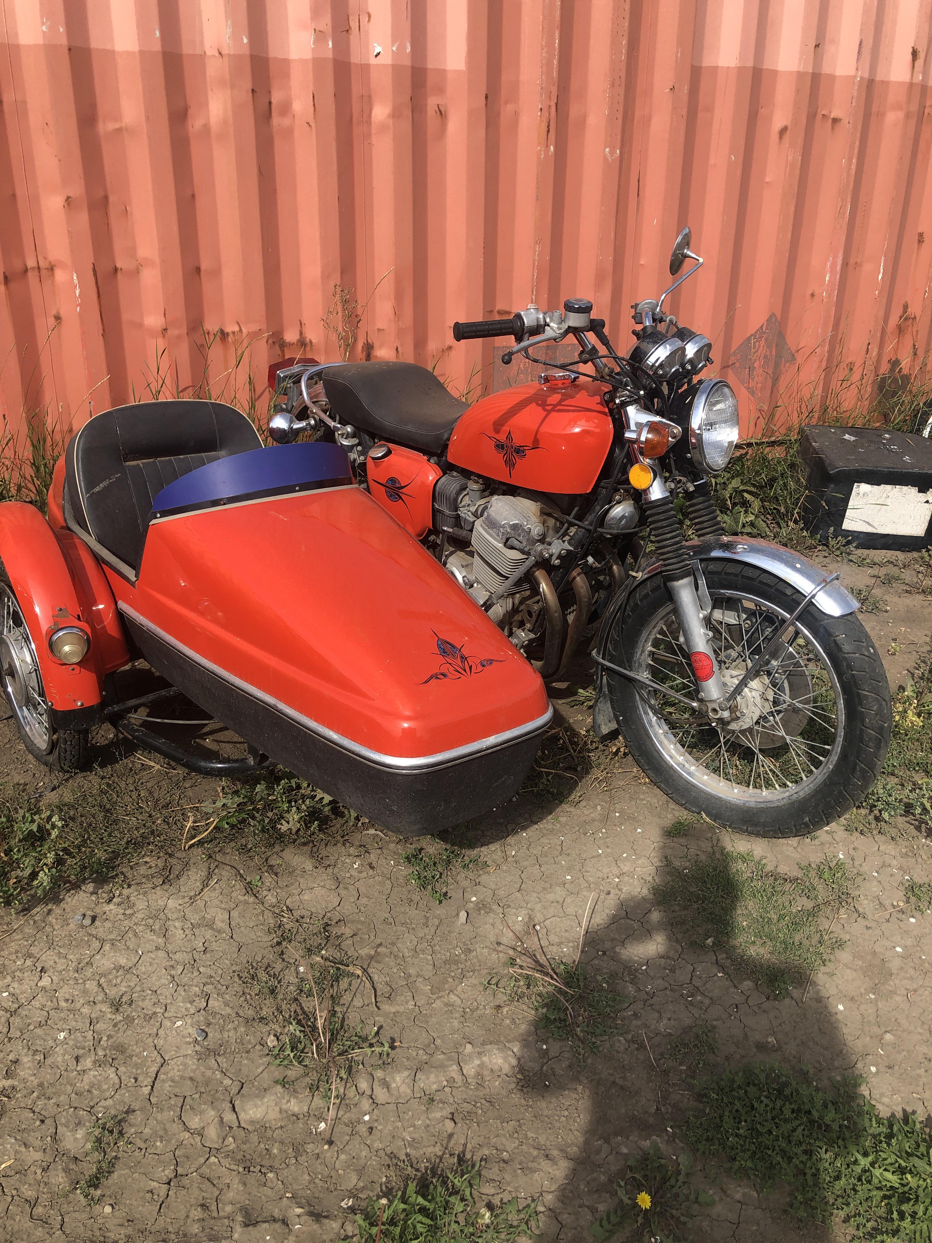 Anybody know how much this cb750 with a sidecar is worth? | Scrolller