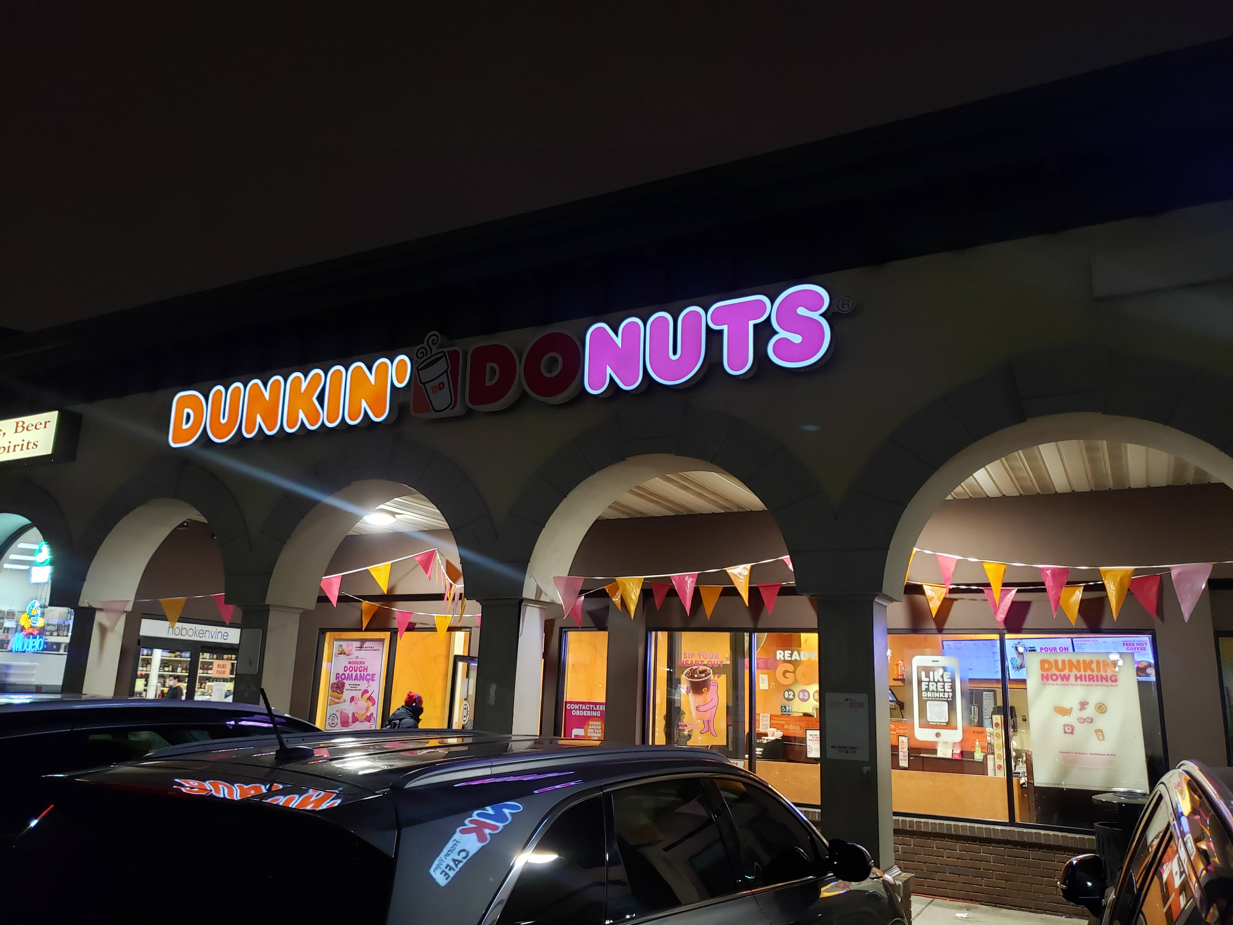 Anyone else digging the Dunkin' rebrand? | Scrolller