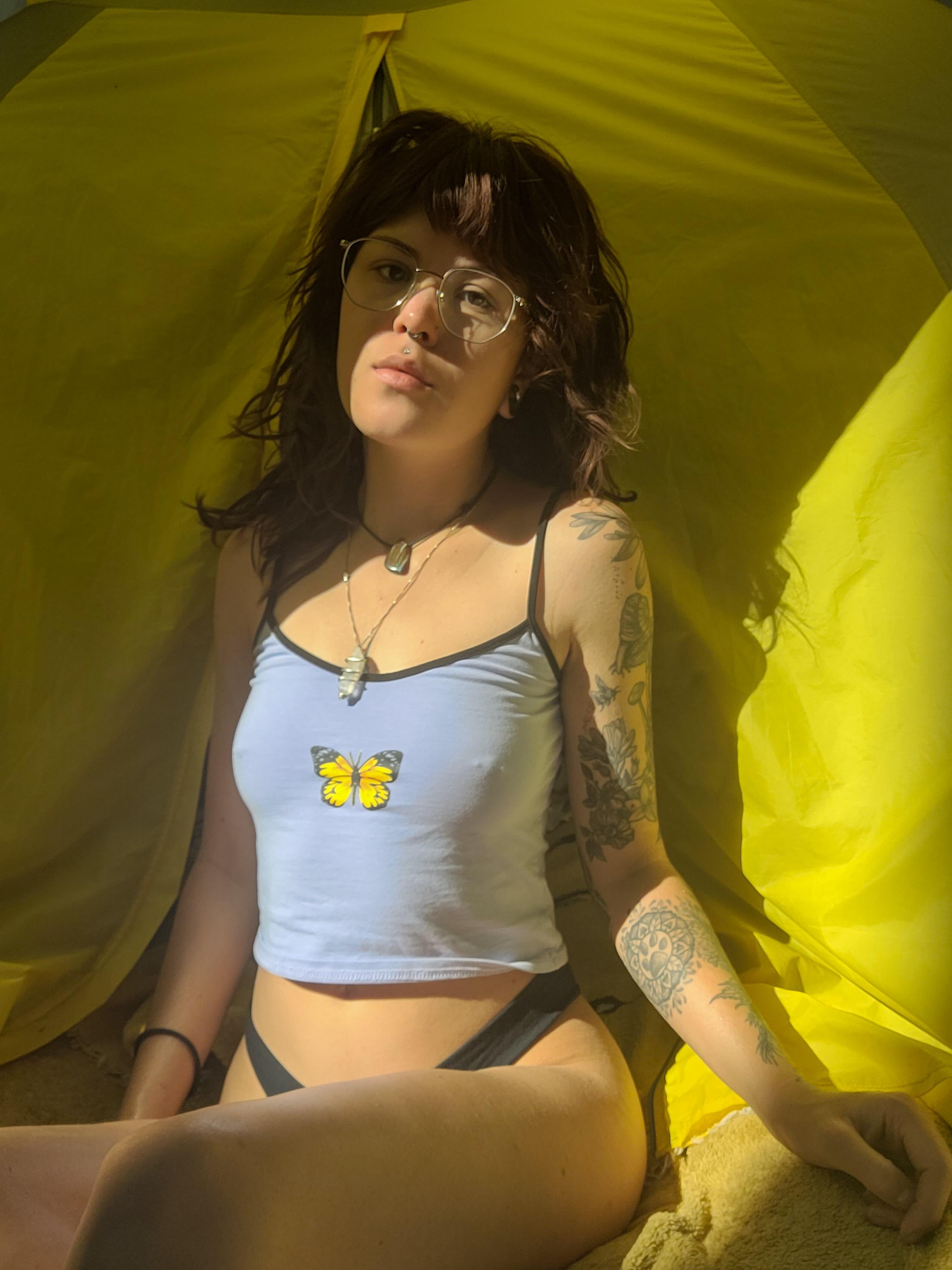 Who here likes camping?? | Scrolller