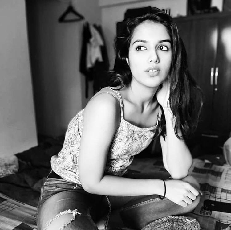 Anyone know her Instagram? | Scrolller