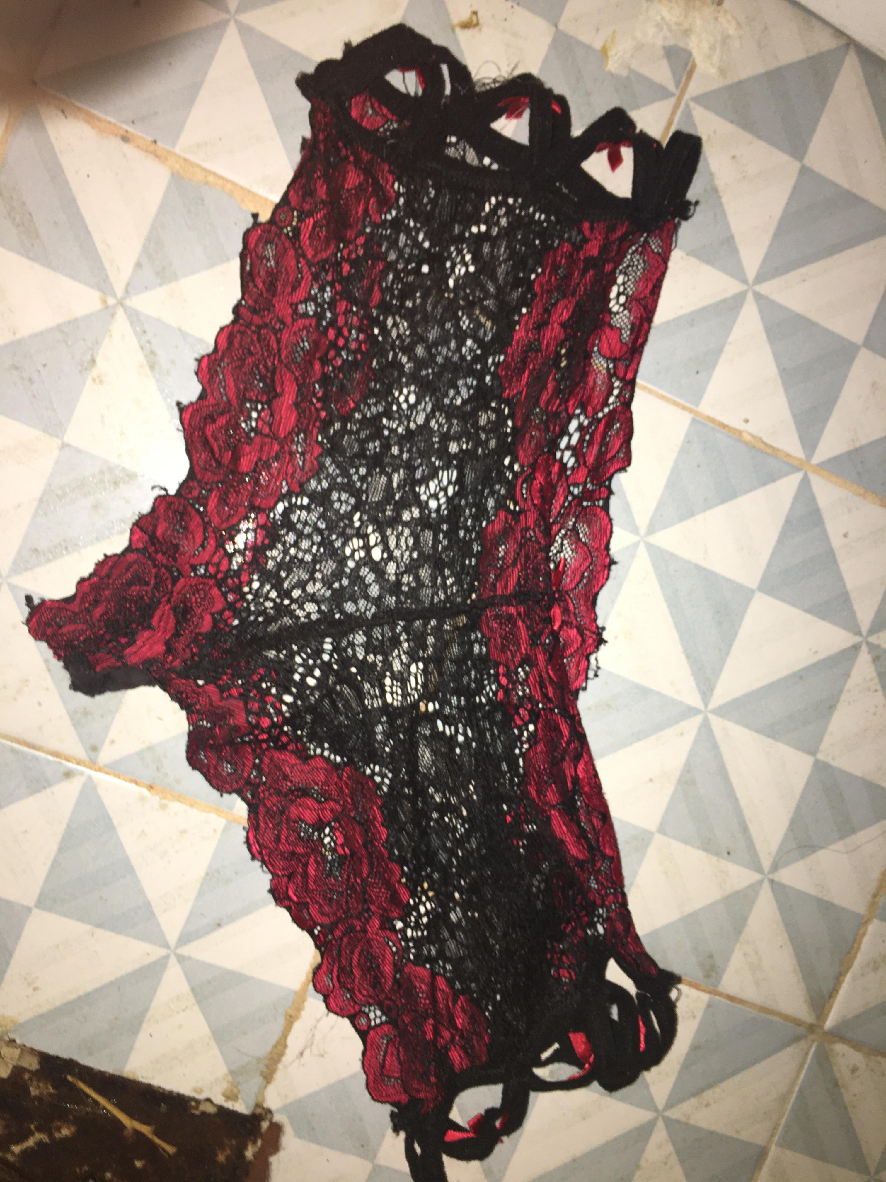 Anyone Lieks My Aunts Slutty Panties Scrolller