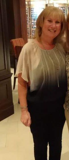 anyone wanna chat about a gilf I know and degrade her | Scrolller