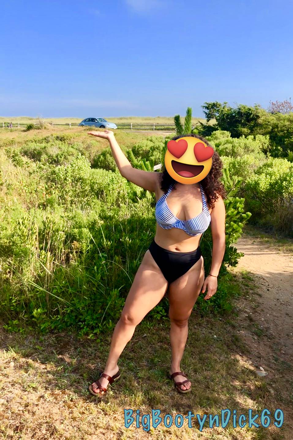 lets go for a dip! [F 20] 🏊 | Scrolller