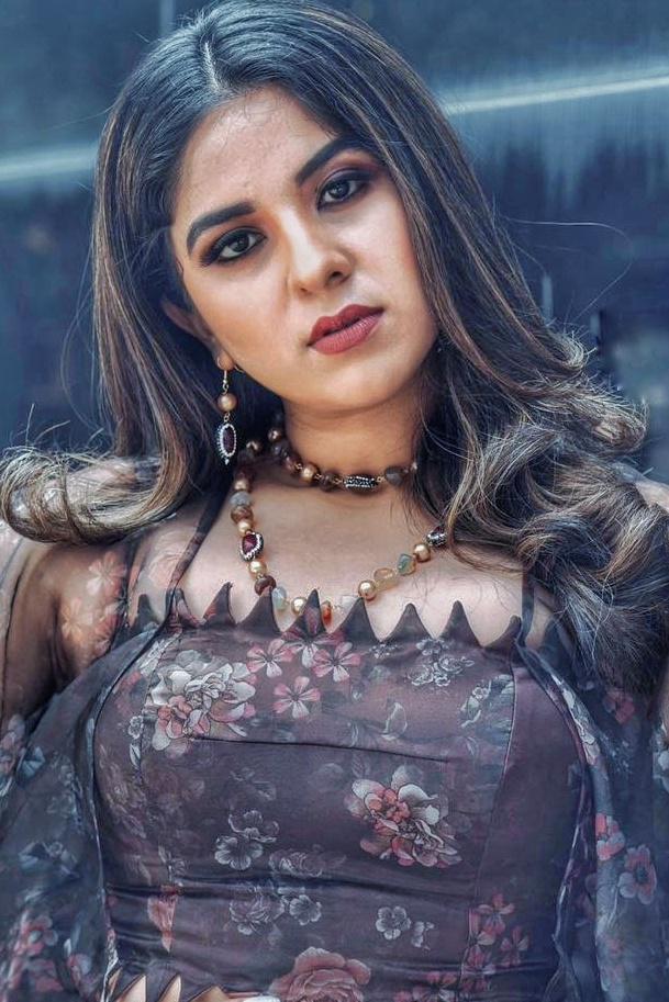 Aparna Thomas is a cup always full type of gal | Scrolller