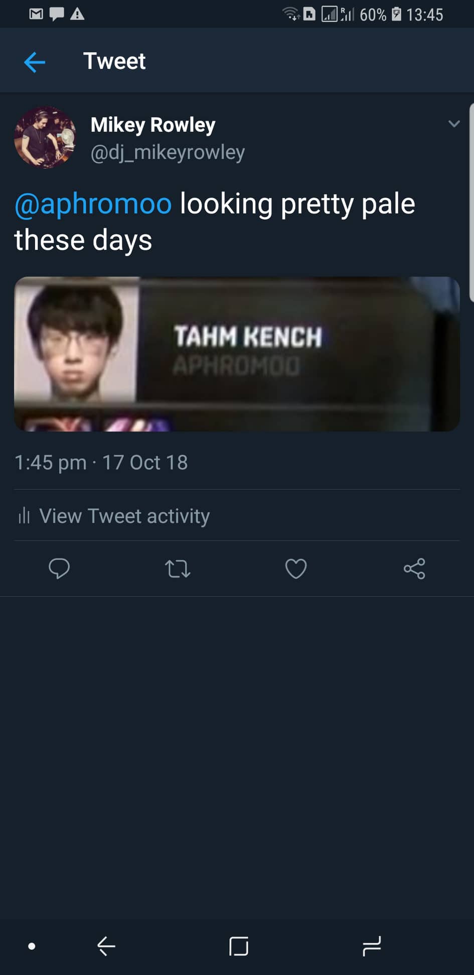 Aphromoo looking a bit pale | Scrolller