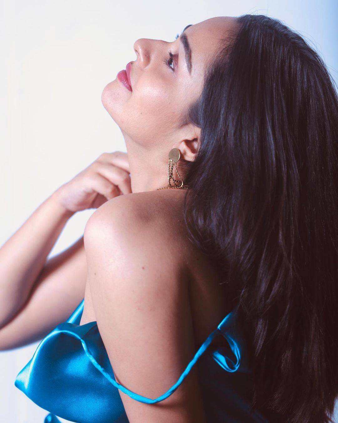 Apoorva Arora . She is damn cute and hot at the same time 😍 | Scrolller