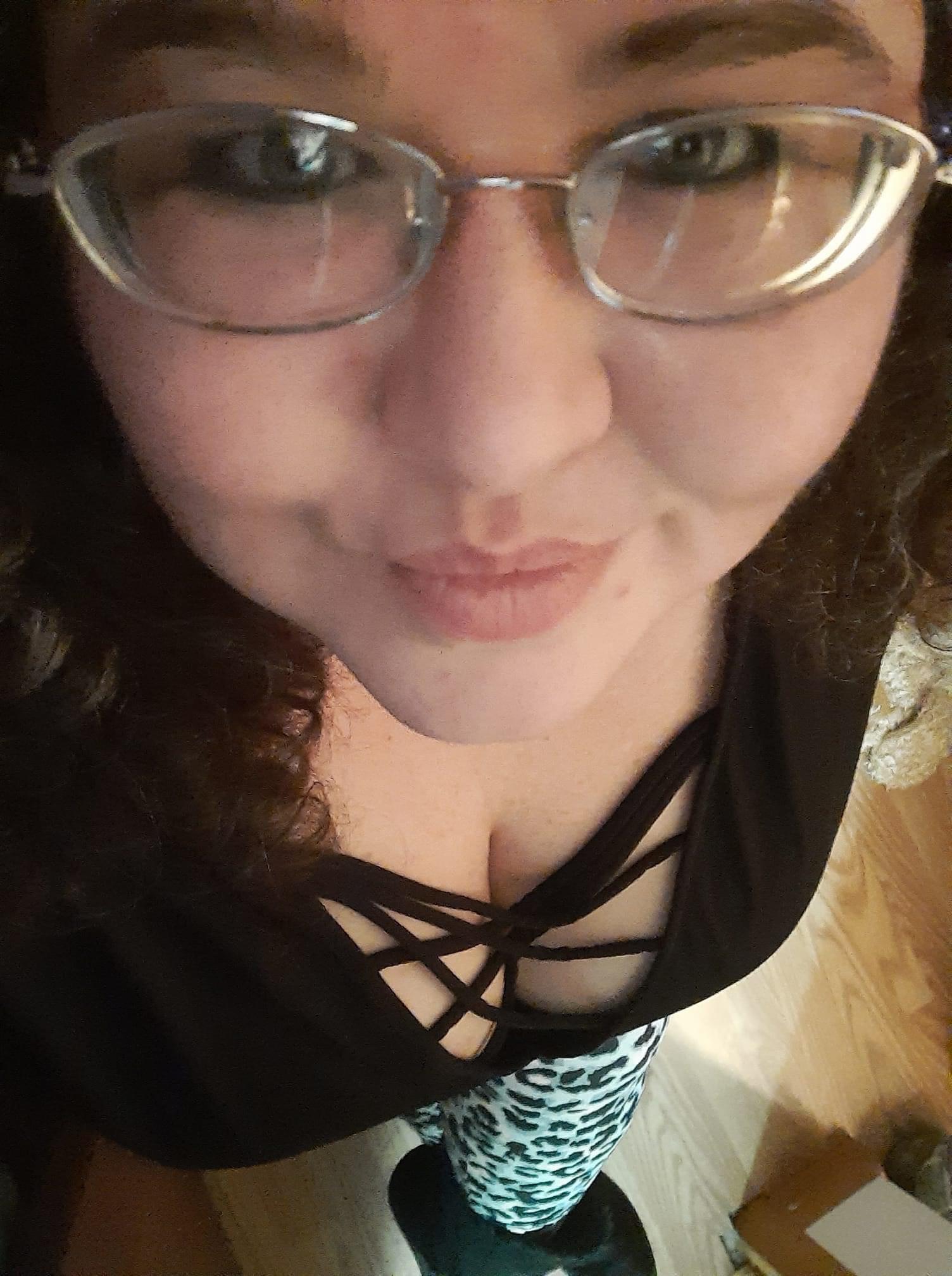 Are plus size women allowed? [F] | Scrolller