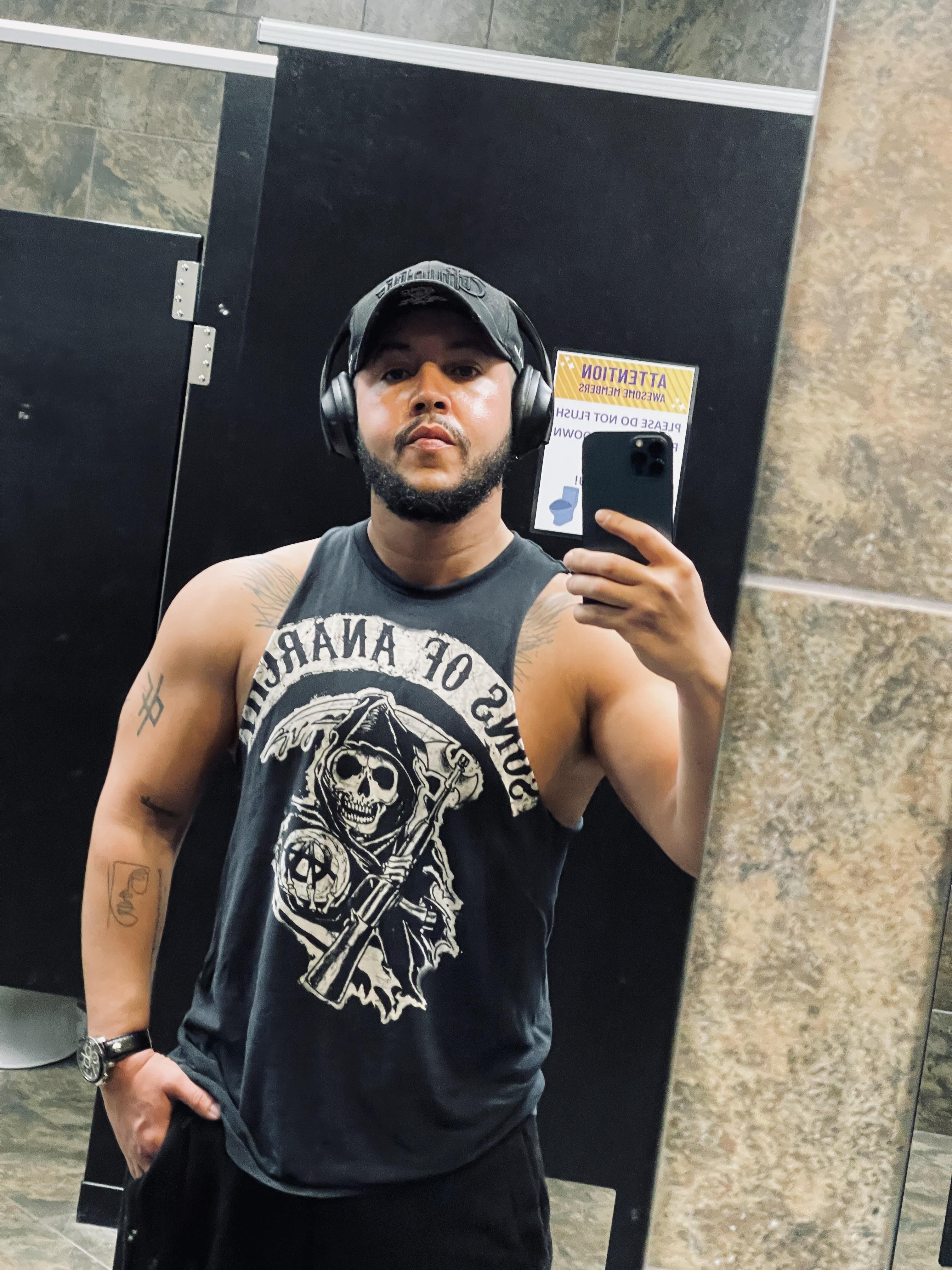 Are there no sissies in Pennsylvania? | Scrolller