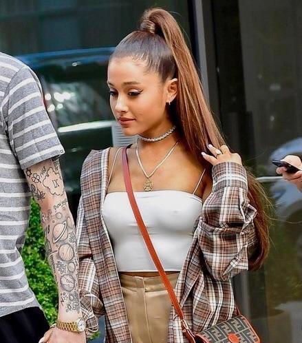 Ariana… | Scrolller