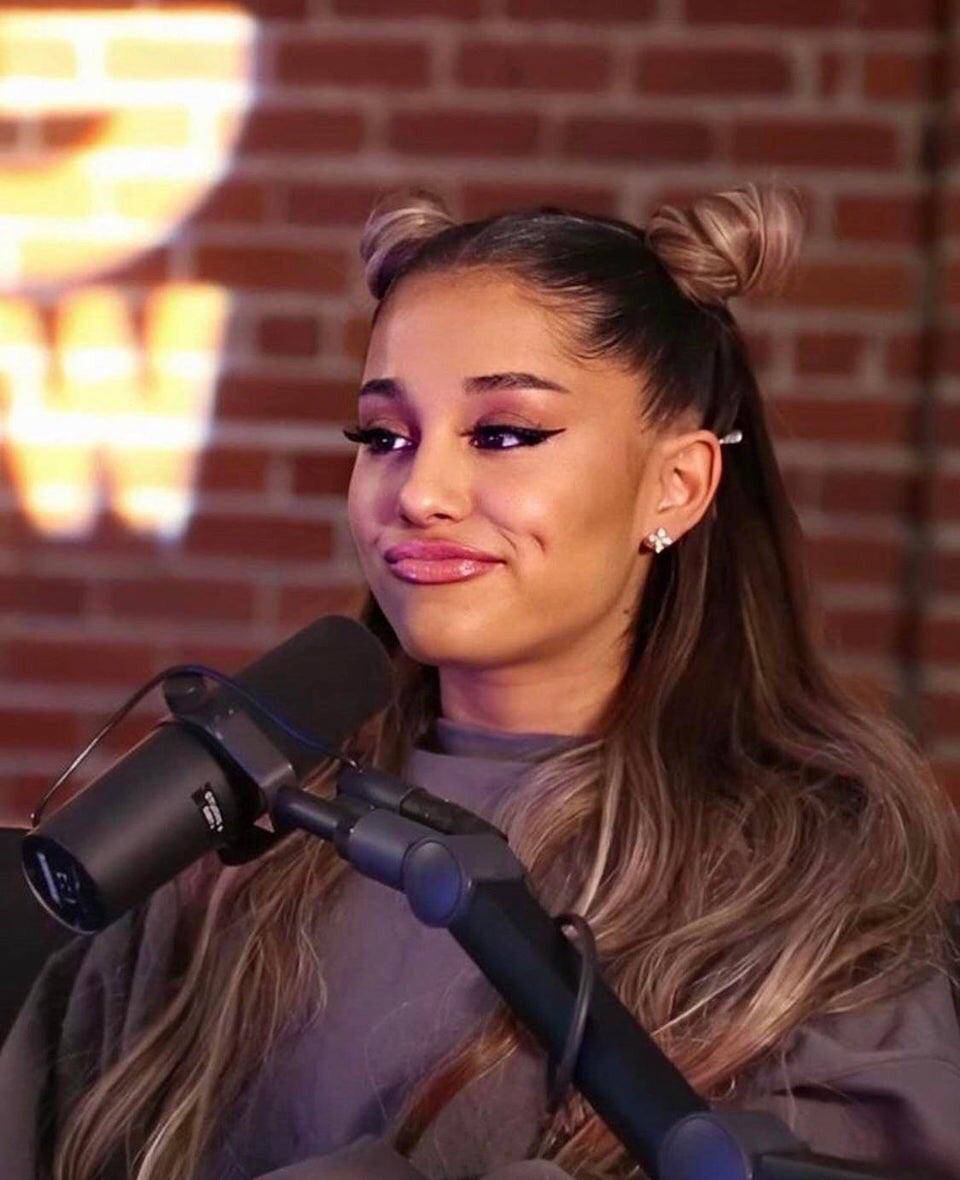 Ariana Grande Face When You Pull Out And Cum On Her Leg Scrolller 1639