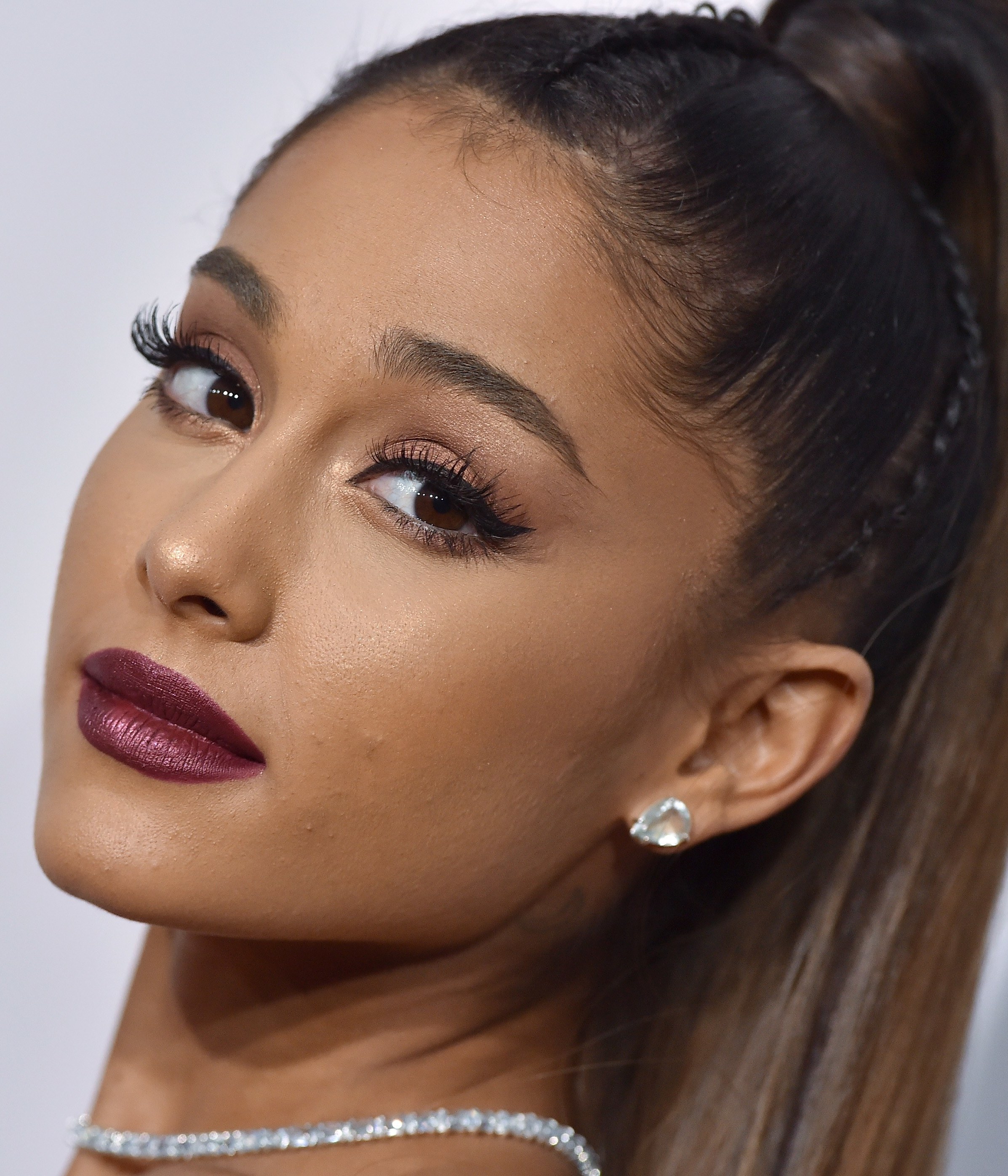 Ariana Grande (high resolution) | Scrolller