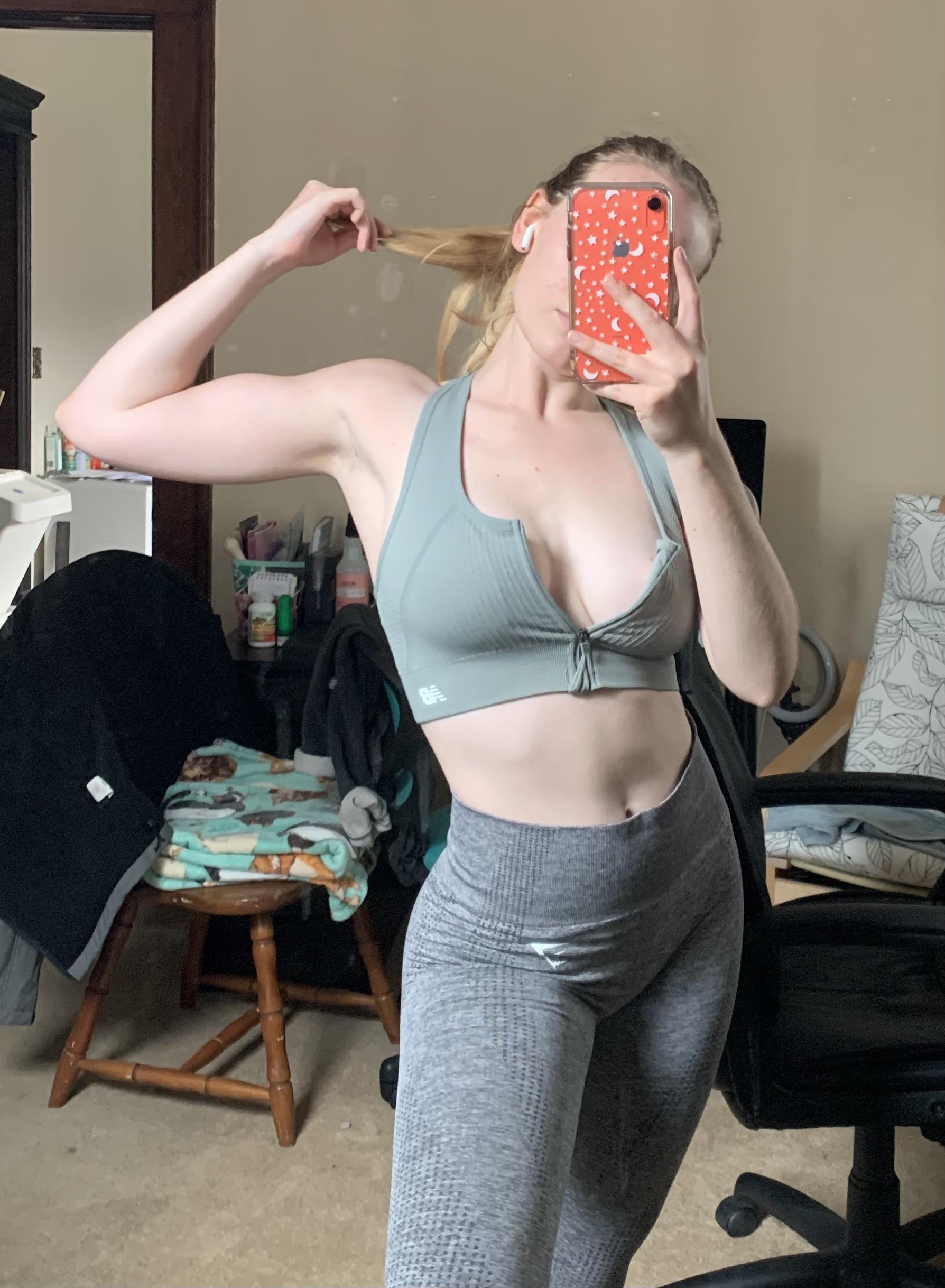 Arm day is fun | Scrolller