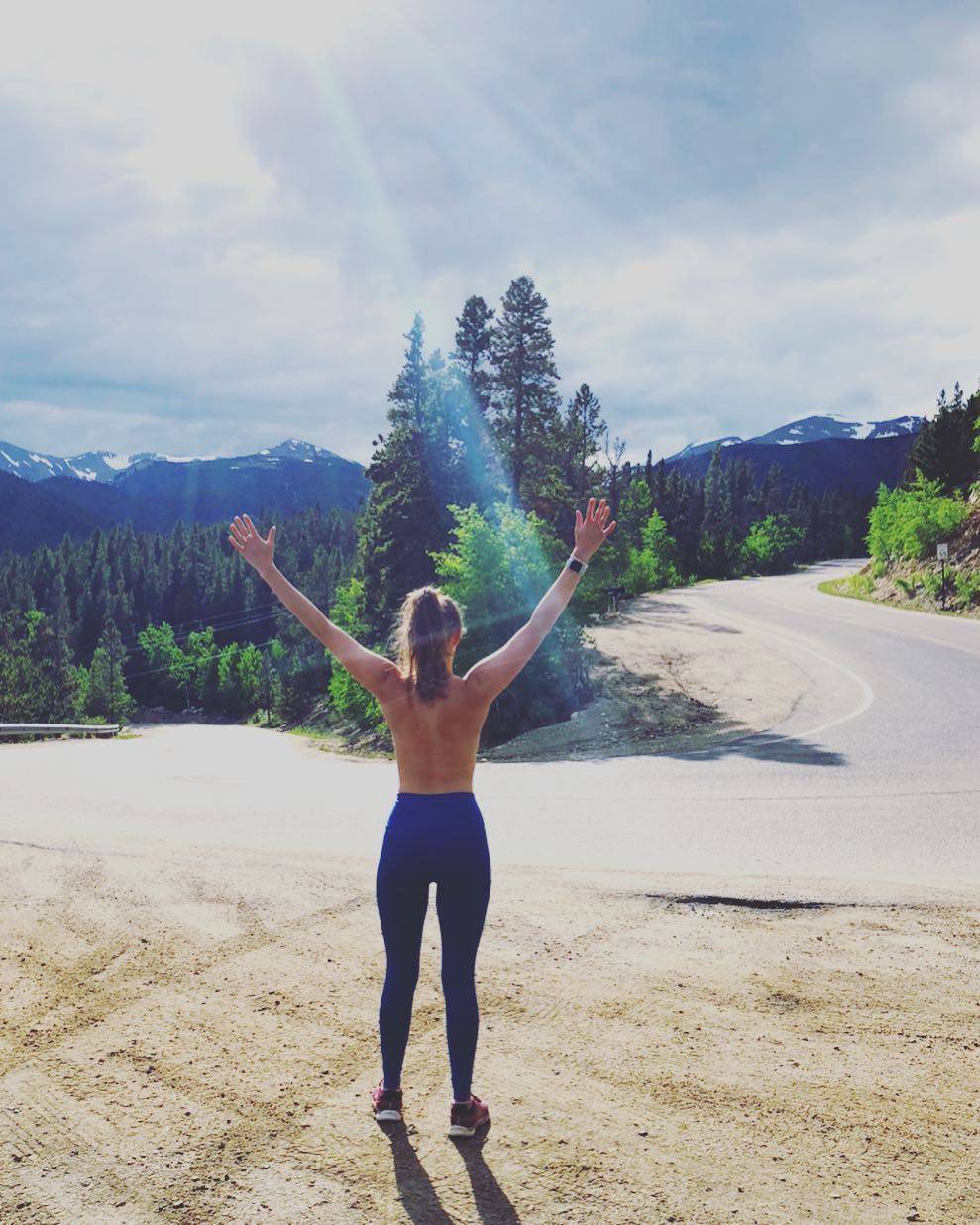 Around the bend | Scrolller