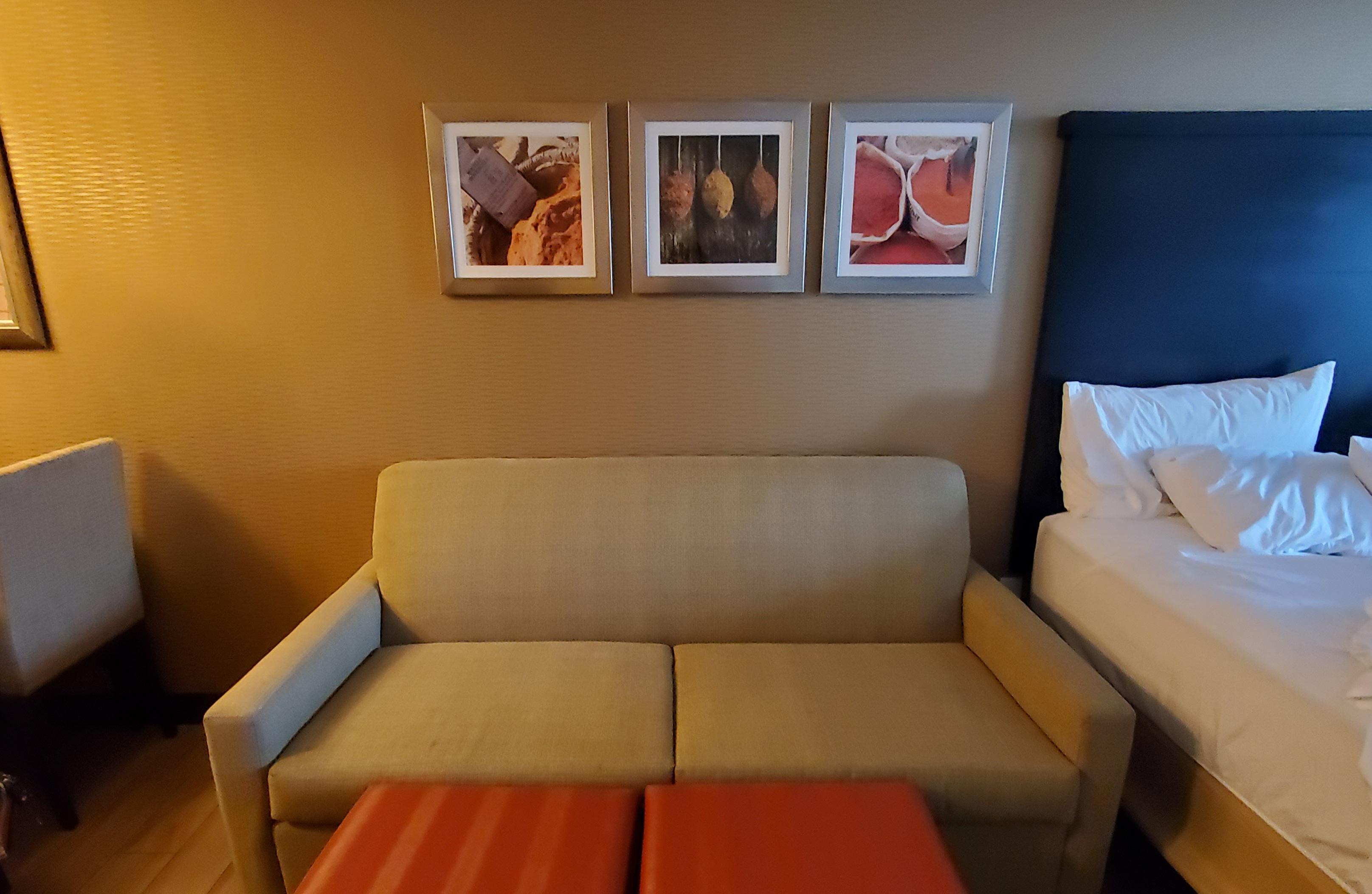 "Art" placement in my hotel room | Scrolller