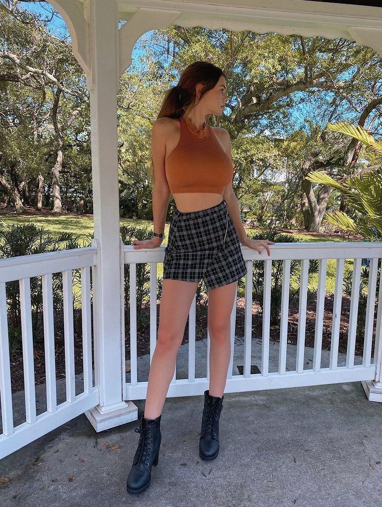 Ashley Tervort (@ashleytervort) | Scrolller