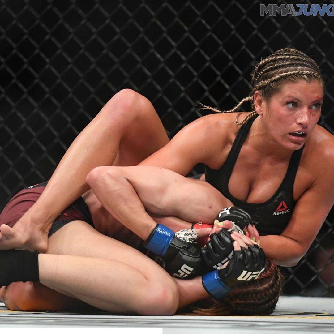 Ashley Yoder 🐒 | Scrolller