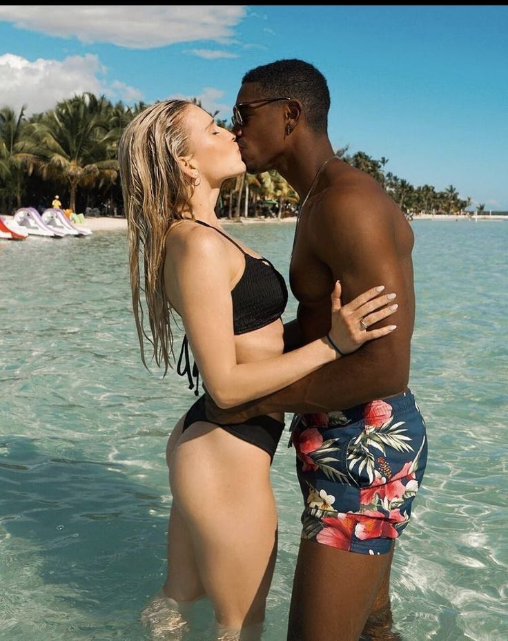 At the beach | Scrolller