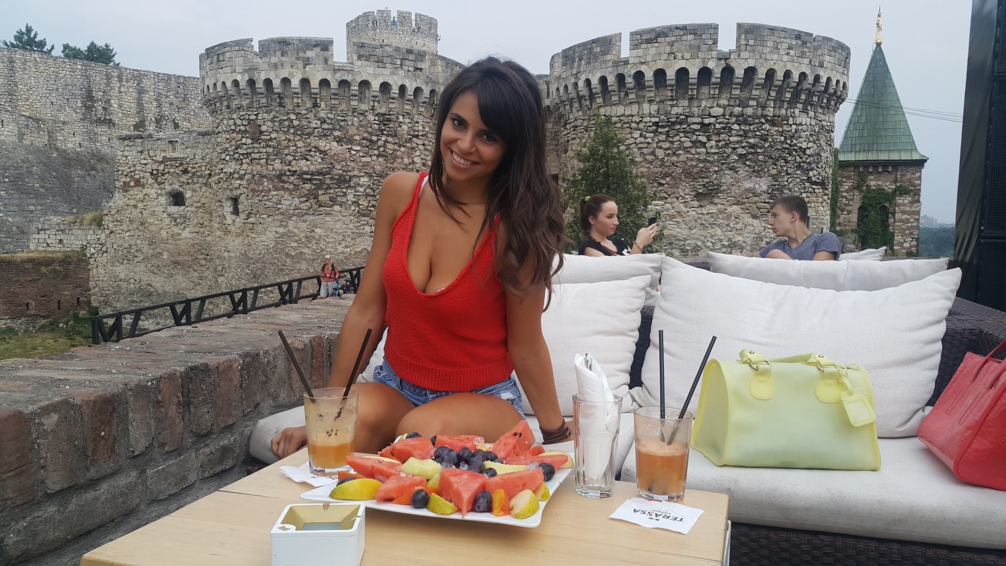 Attractive girl eating | Scrolller