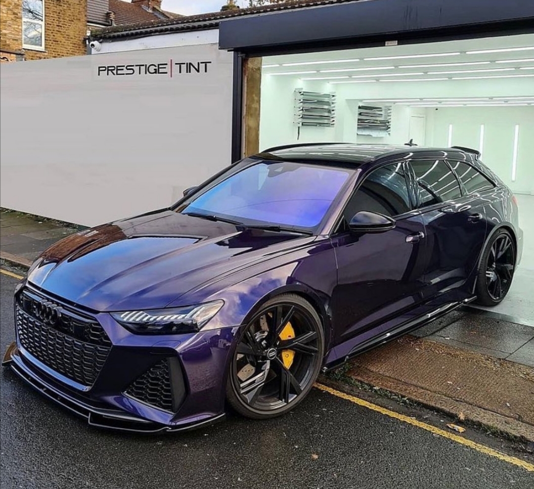 Audi RS6 | Scrolller