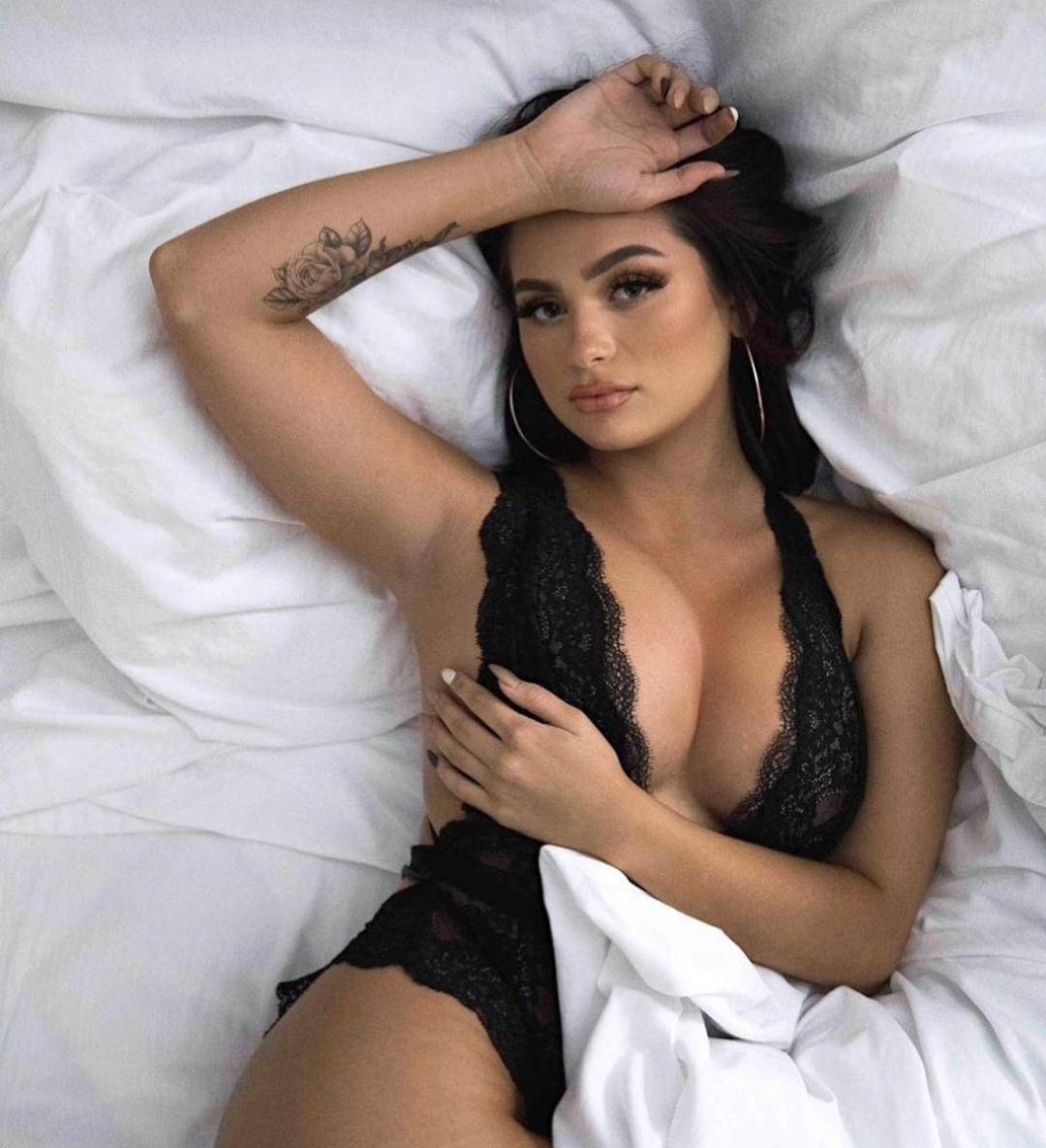 Discover more like Goddesses: Ava Thompson and Related Content | Scrolller