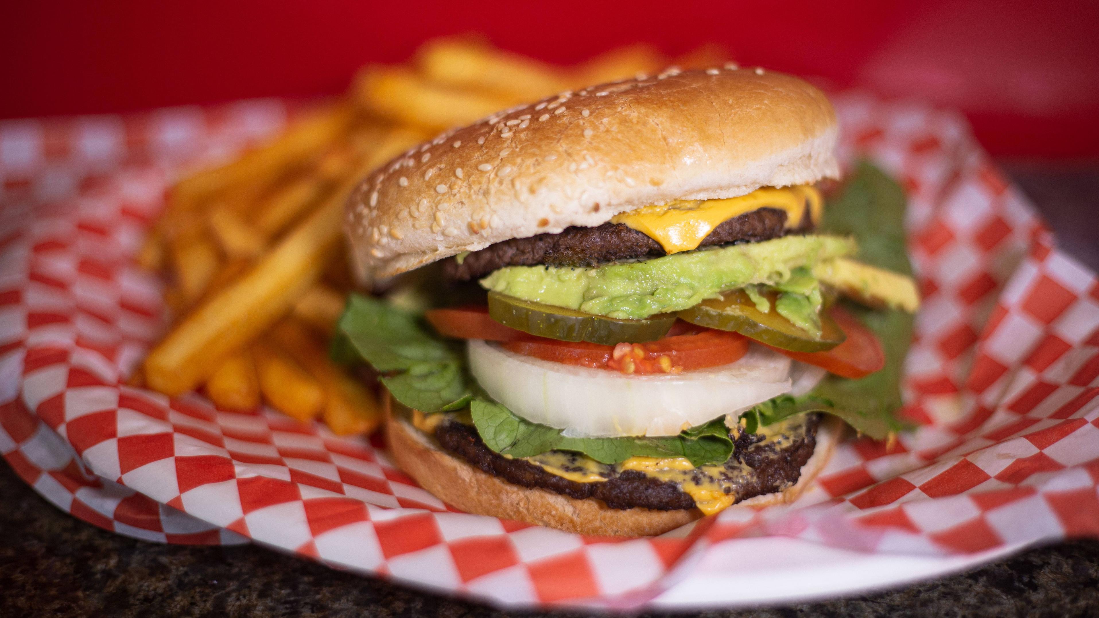 Avacado burger | Scrolller