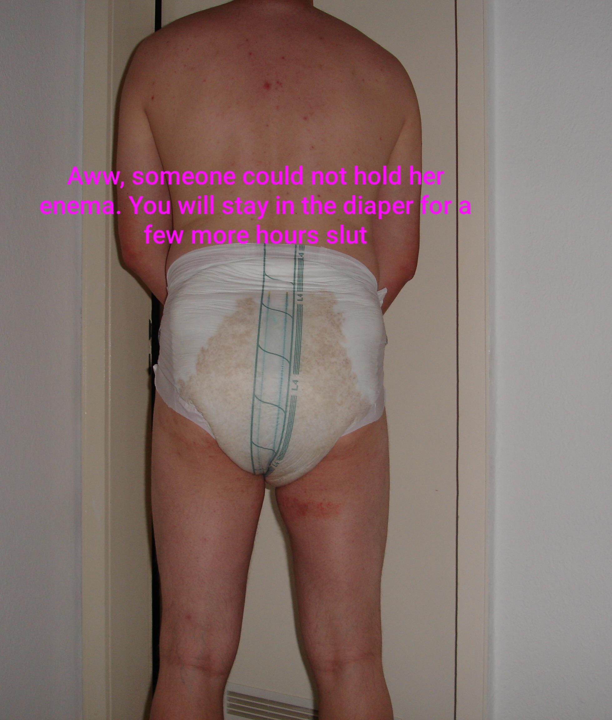 Aww the little pooping princess Kik: Diaperprincess34 | Scrolller