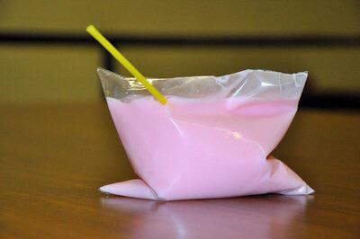 Bagged milk | Scrolller