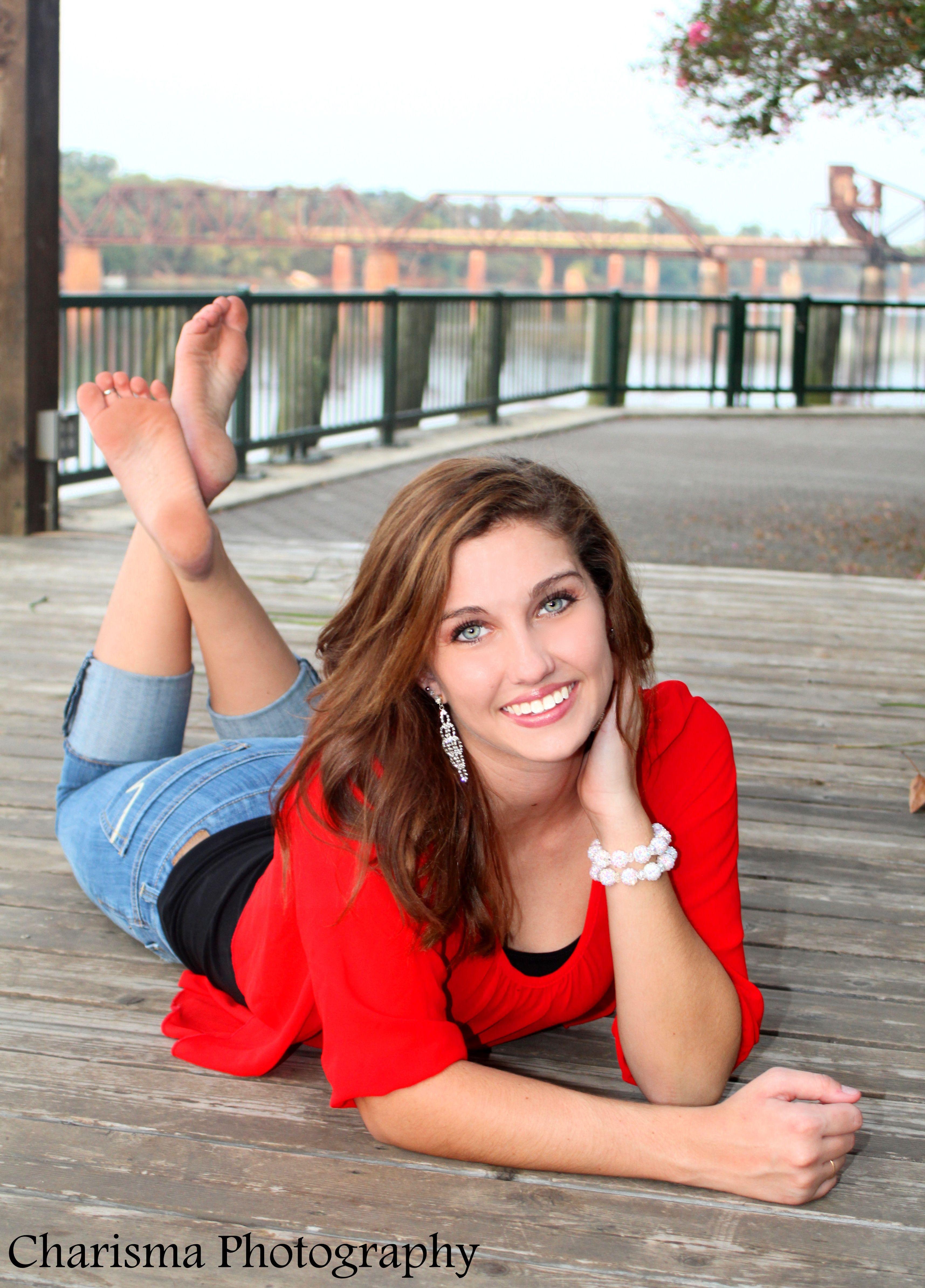 Bare Feet In The Pose 6 Scrolller Bare Feet In The Pose 6 Scrolller