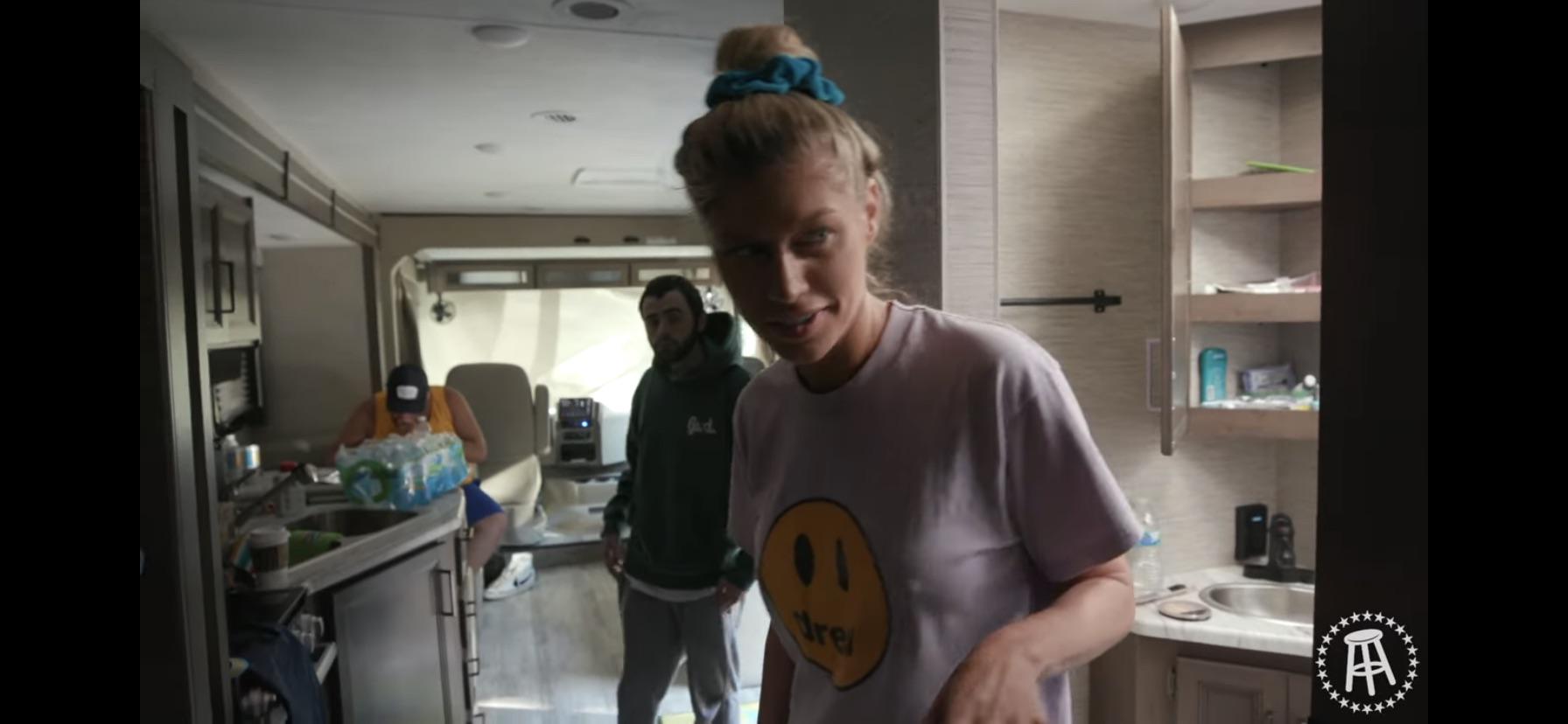 Barstool can America…the bus was definitely too cold for kayce | Scrolller