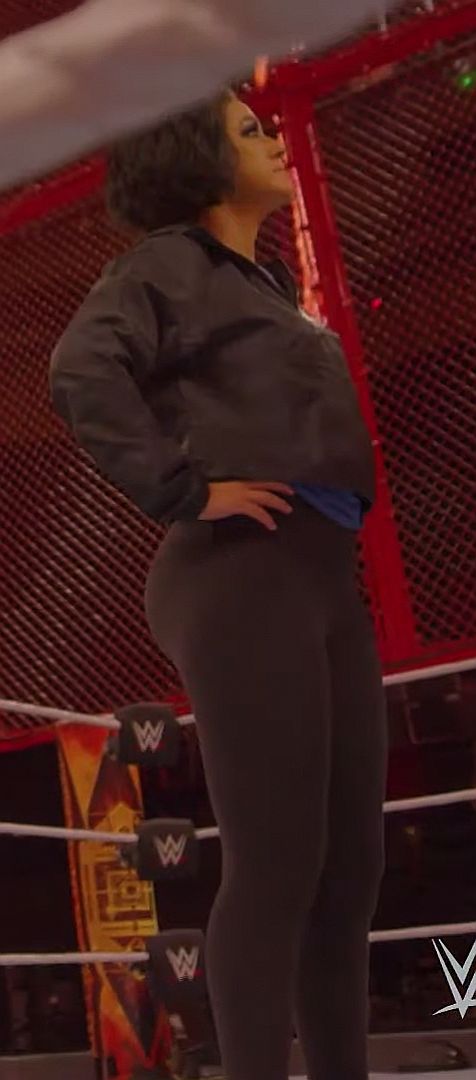 Bayley's booty is just insane. | Scrolller