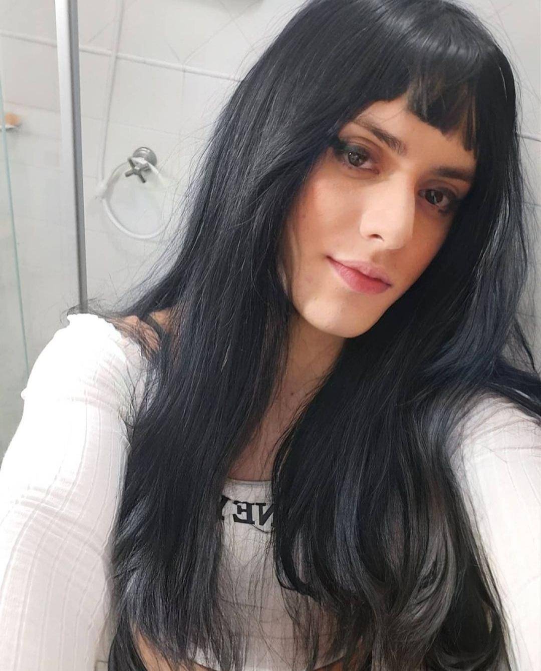 Be Yourself | Scrolller