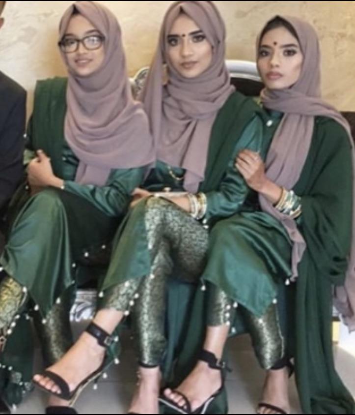 Beautiful Sister With Their Sexy Toes Out Which One Would You Fuck First Scrolller