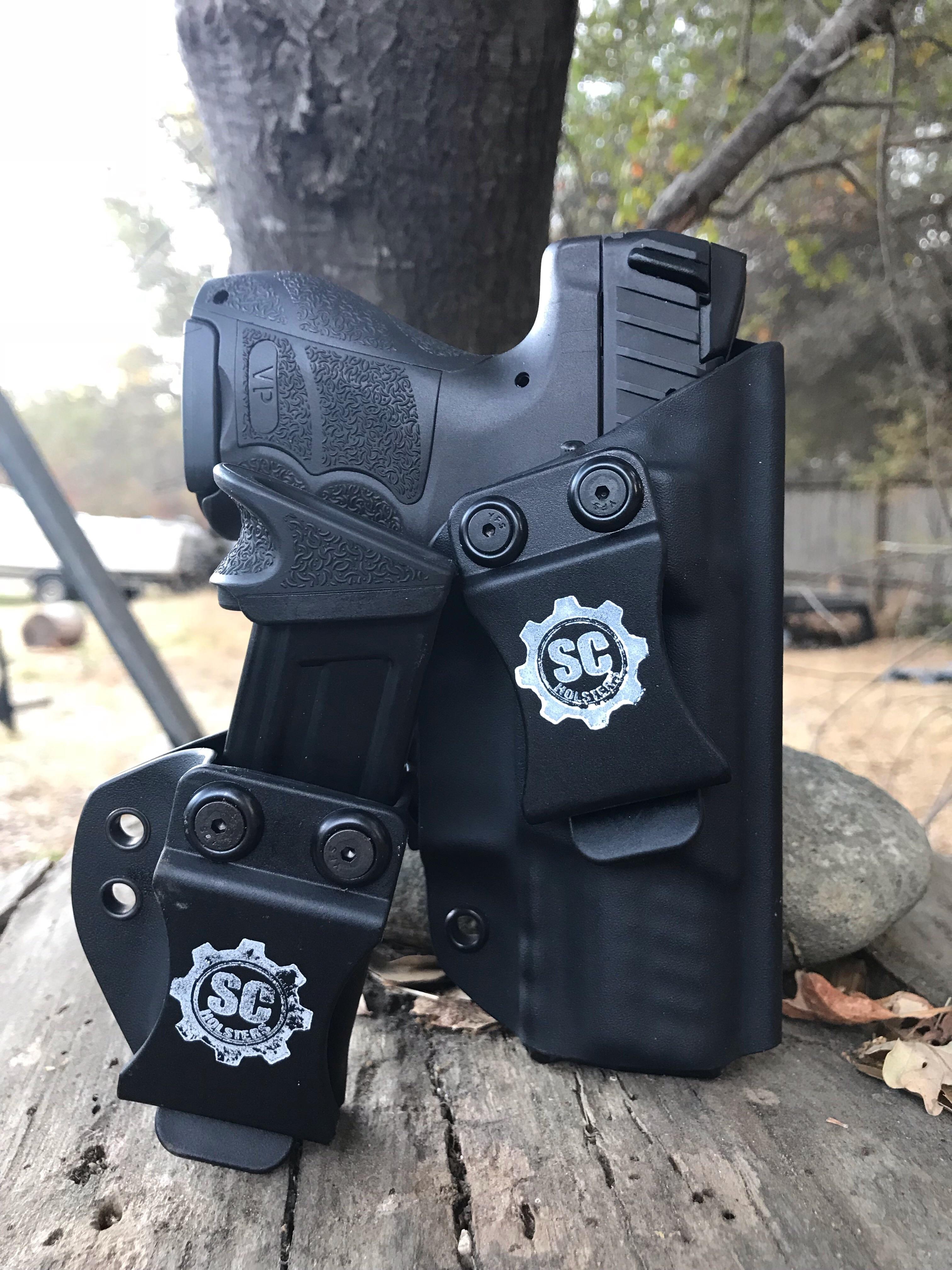 Beautiful VP9 with a extra mag carrier I made @scholsters | Scrolller